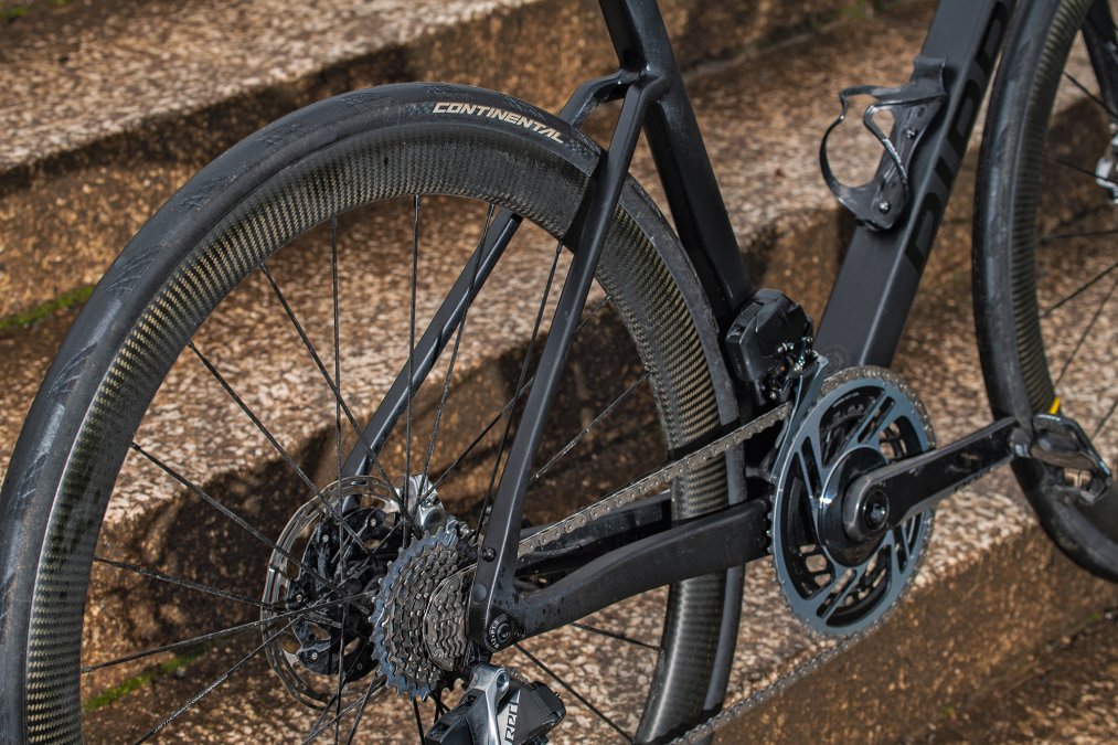 Ribble Endurance SLR Disc ダイレクト販売でパフォーマンスに優れたバイク | ロードバイクはやめられない
