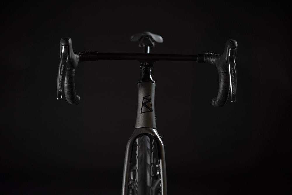 RibbleからステルスカラーのRibble Endurance SLe 11kgと超軽量なe-bike登場 | ロードバイクはやめられない