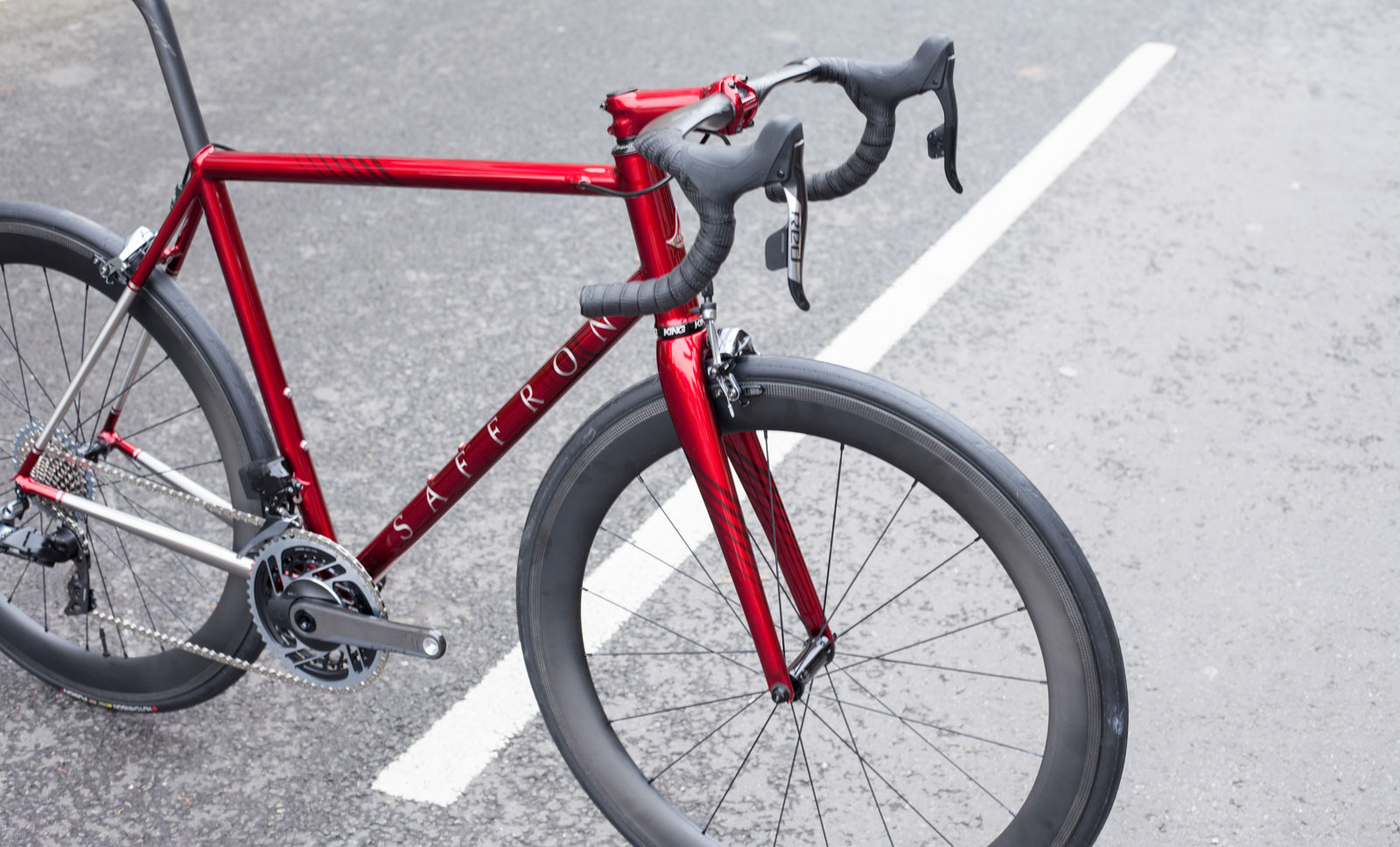 Saffron Frameworksのステンレススチール製の永遠のバイク | ロードバイクはやめられない