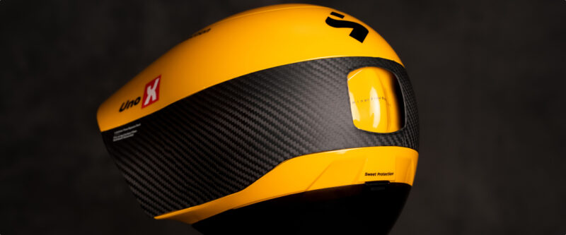Uno-X Pro Cycling Teamが使用するSweet Protection Redeemer 2Vi Mipsタイムトライヤル ...