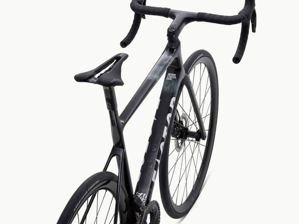 Factorから軽量化とエアロ性能を備えた6.2kgのFactor 02 VAM正式発表 | ロードバイクはやめられない